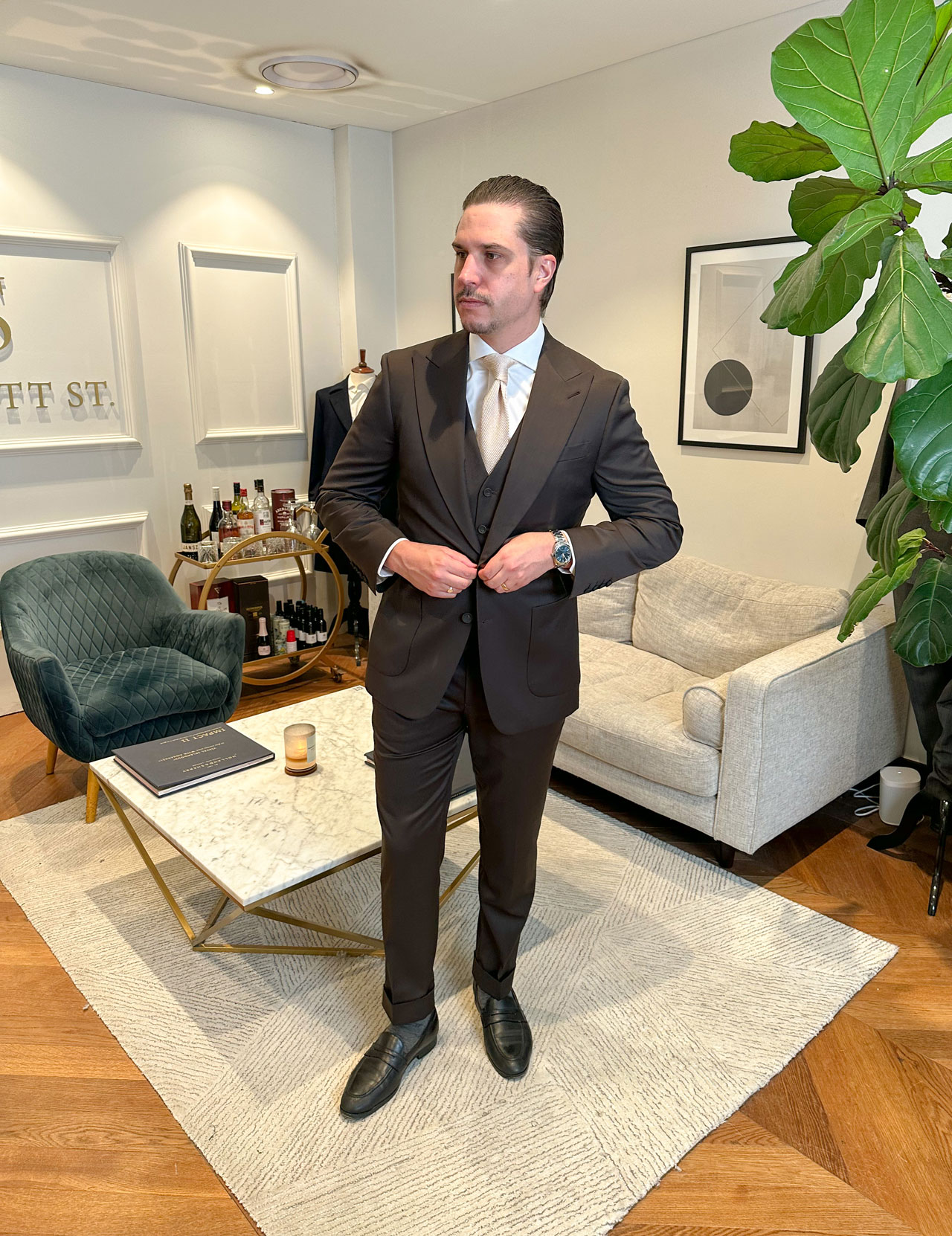 Mastering The Art Of Matching Suit Colours - Woolcott St